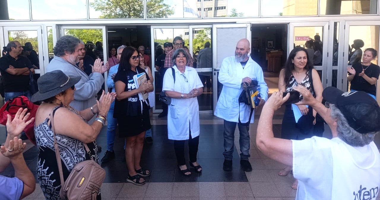 Ana Paredes Landman en Misiones. Por la absolución de Mónica Gurina y ...